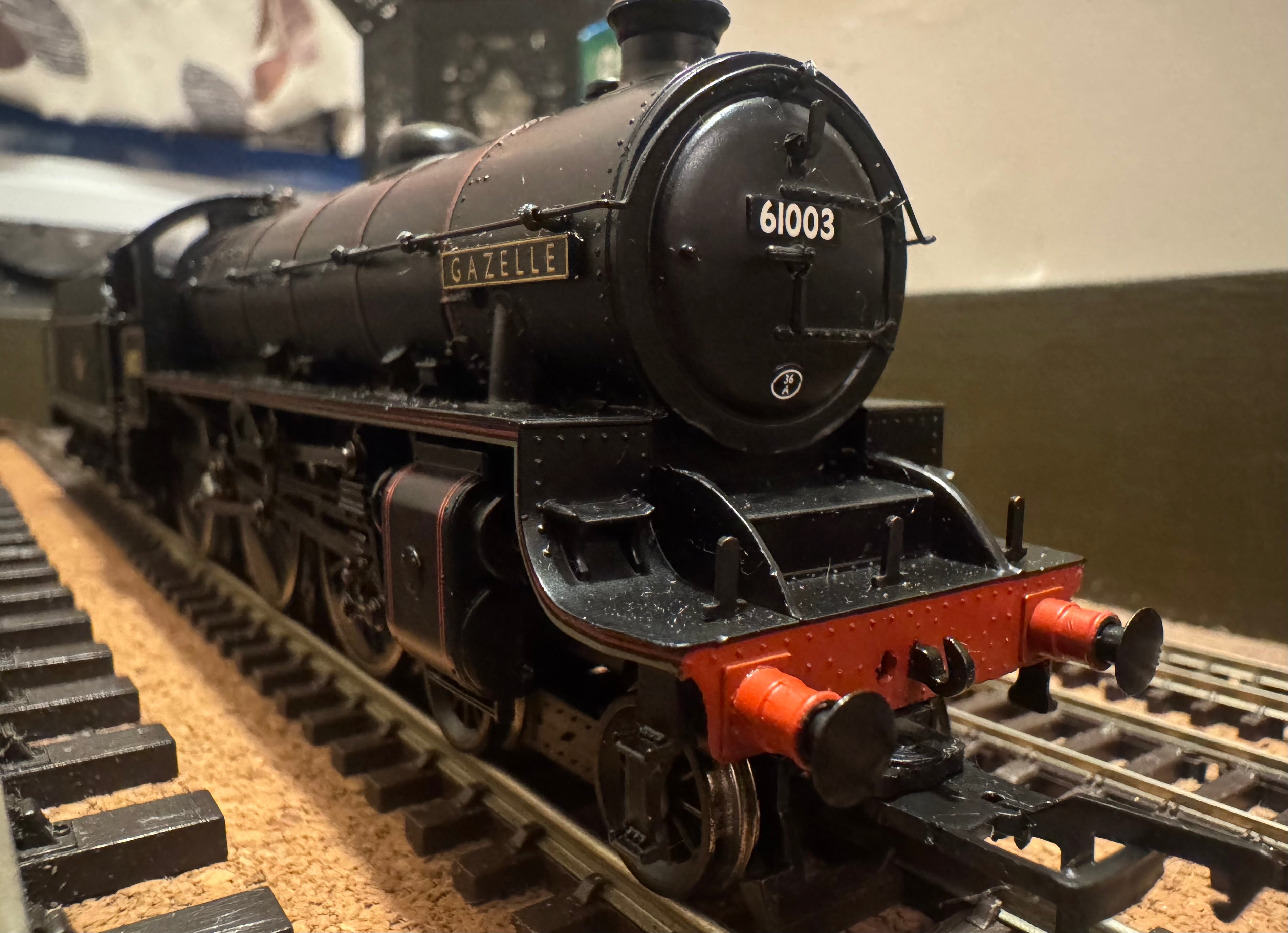 Bachmann 31-713 (OO) Ex LNER, Thompson B1 No.61003 “Gazelle” in Britis ...